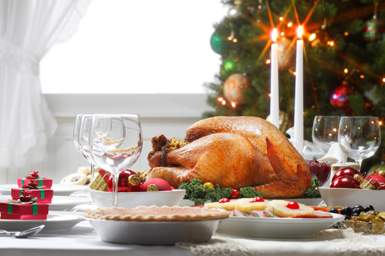 Yangi yil dasturxoni uchun qanday yeguliklarga buyurtma berish mumkin ...