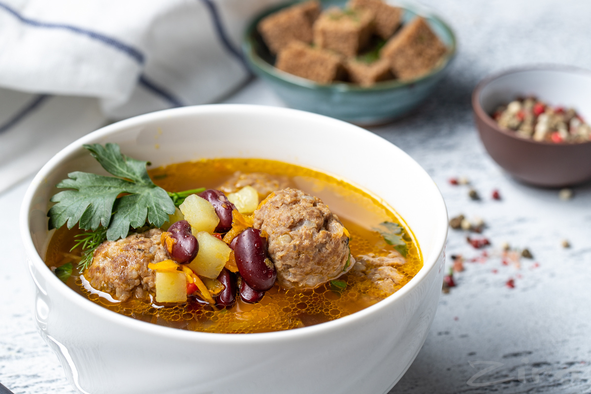 Oddiylikdan qochamiz. Har kunlik noodatiy sho’rvalar. – Zira.uz